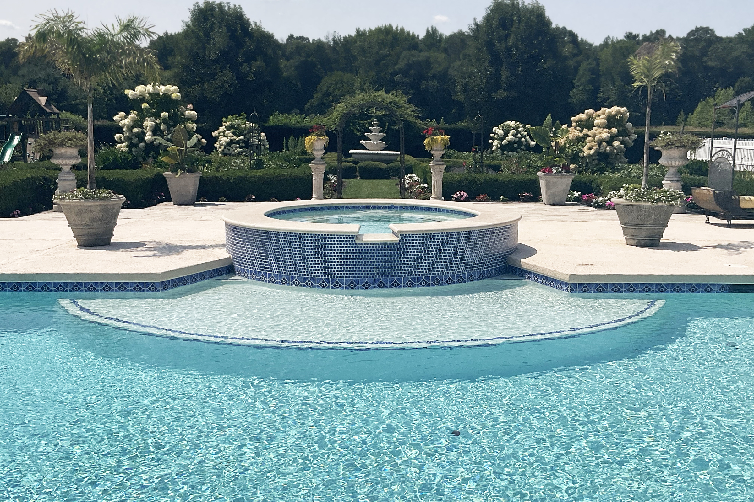 King Pools & Spas LLC | Professional Swimming Pool Renovation Service ...